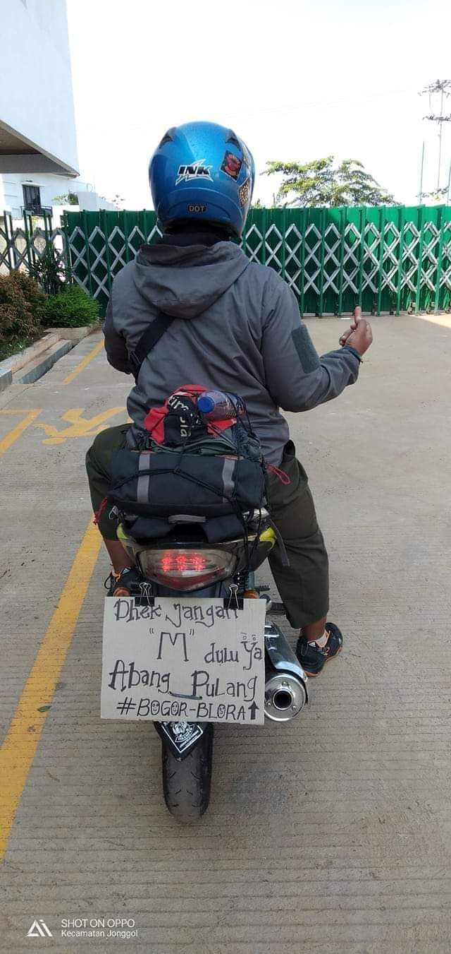 22 Meme Lucu Tulisan di Motor Saat Mudik, Ini Mah Kamu Banget Mblo ...